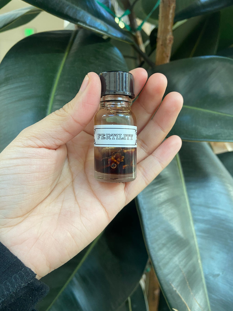 Fertility oil – Mystic Botanica